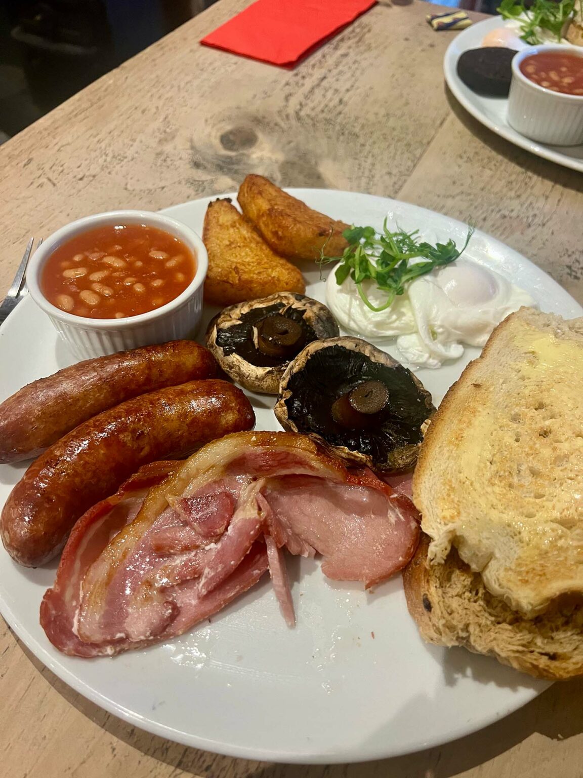 7 traditional Derbyshire foods that you need to try - She Gets Around